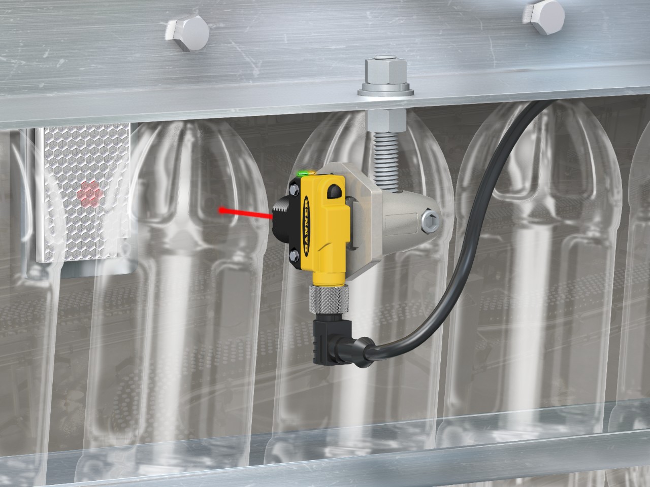 QS18 Coaxial Clear Object Detection | Banner