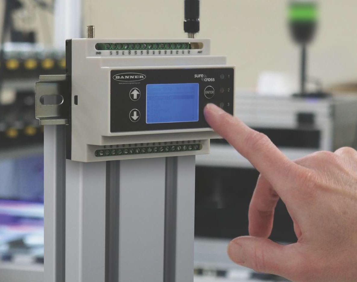 DXM Wireless Controller